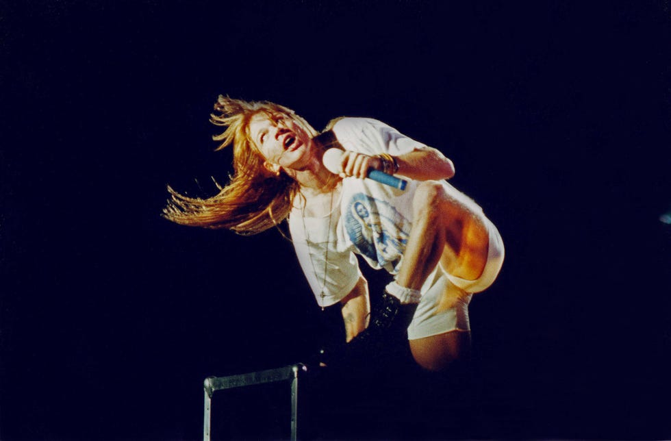 Axl Rose Porta A Firenze Il Suo Stile Grunge And Glam