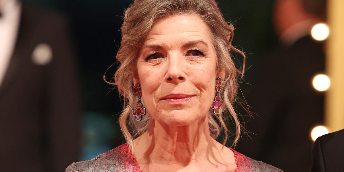 Carolina De Mónaco Vestido De Terciopelo Más Allá De Los 60