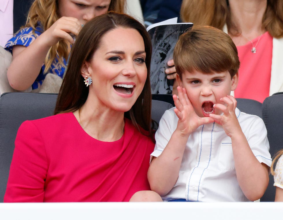 See Photos Of Prince Louis Shushing Kate Middleton At Platinum Jubilee