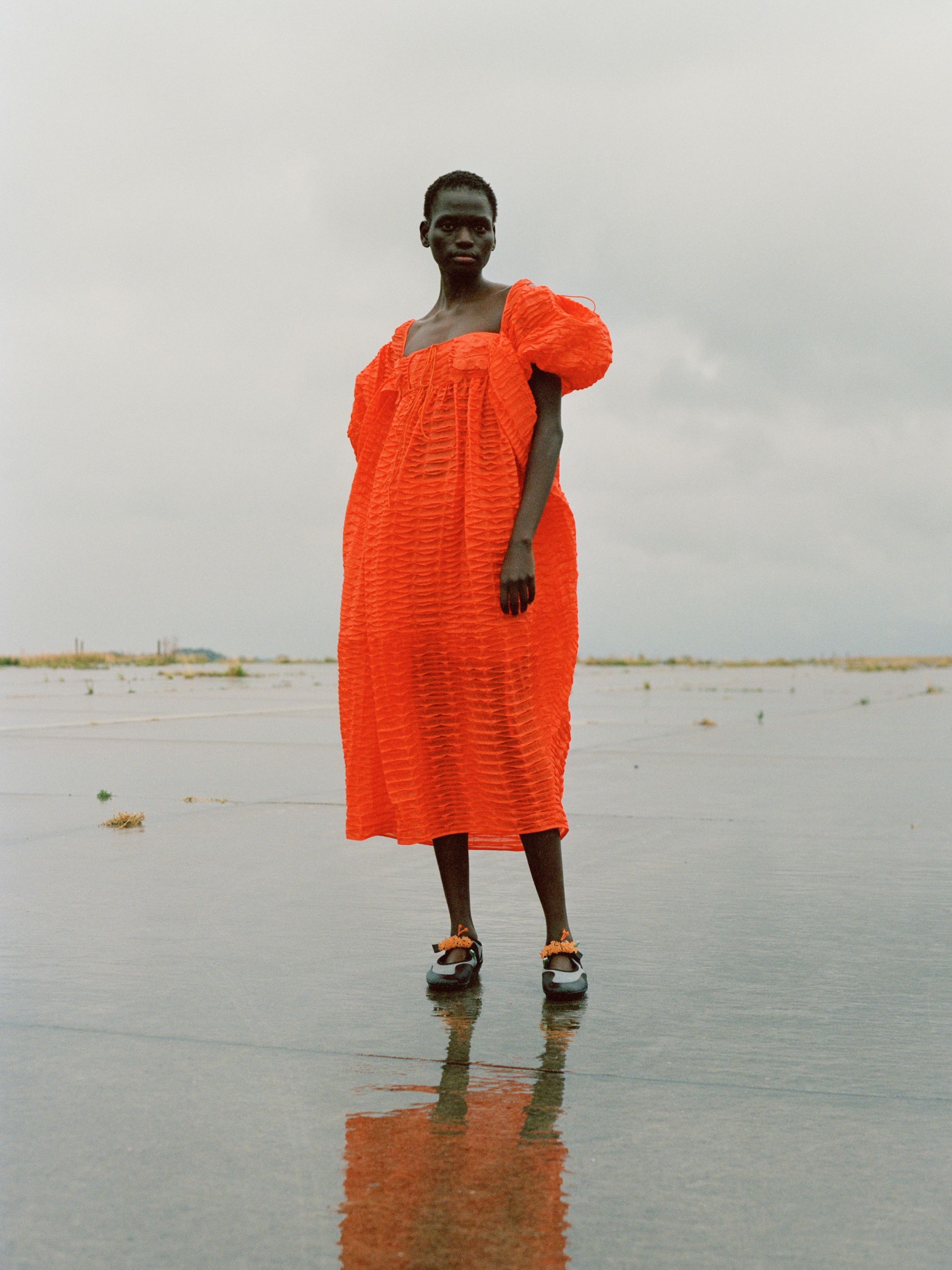 セシリーバンセン(CECILIE BAHNSEN)」2022春夏コレクション セシリーバンセン(CECILIE BAHNSEN)」2022春夏コレクション