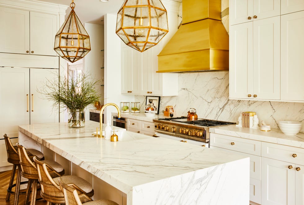 Hgtv Star Alison Victorias House In Chicago Is Inspired By Paris