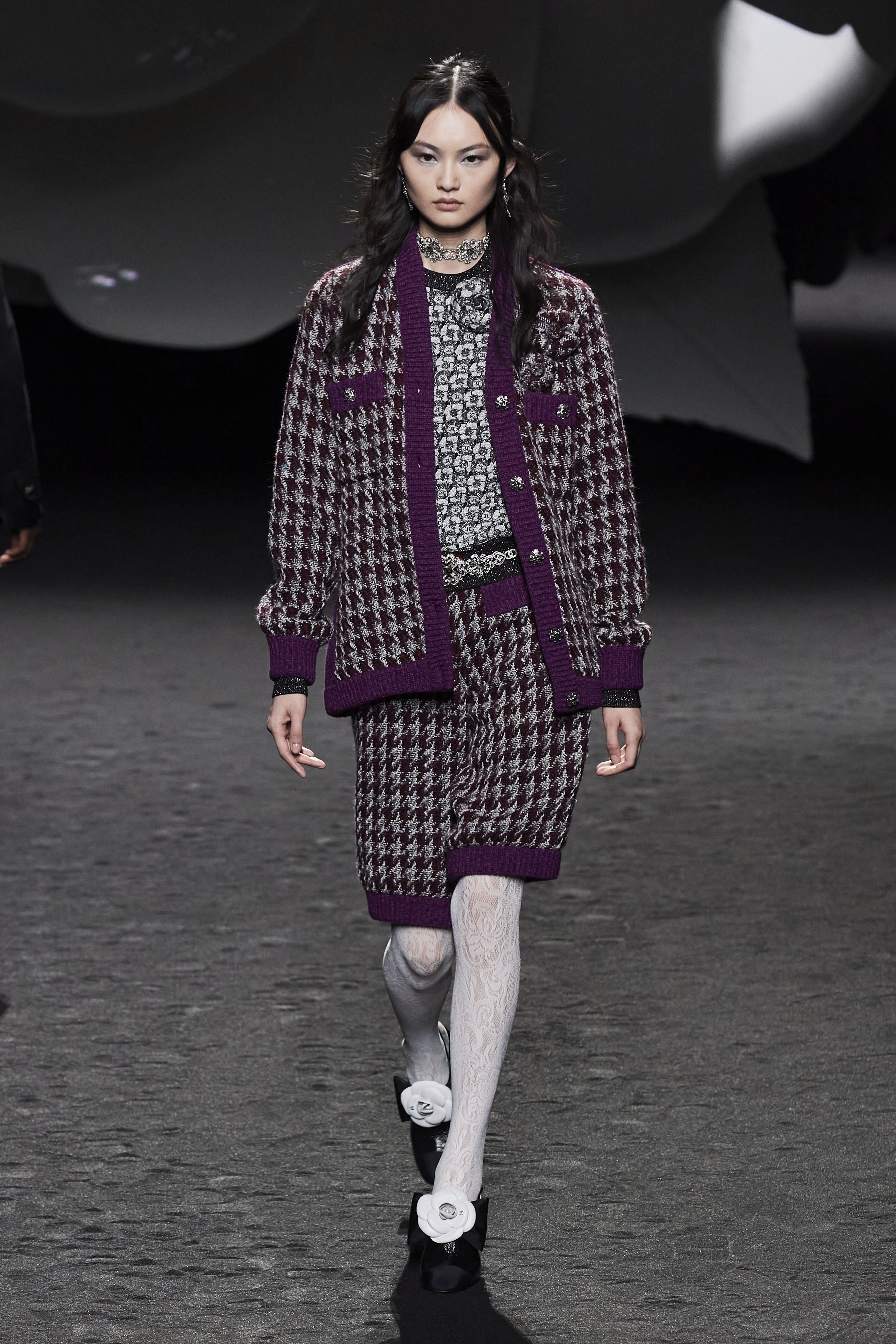 シャネル(CHANEL)2023秋冬コレクション | ファッション | ELLE シャネル(CHANEL)2023秋冬コレクション | ファッション | ELLE