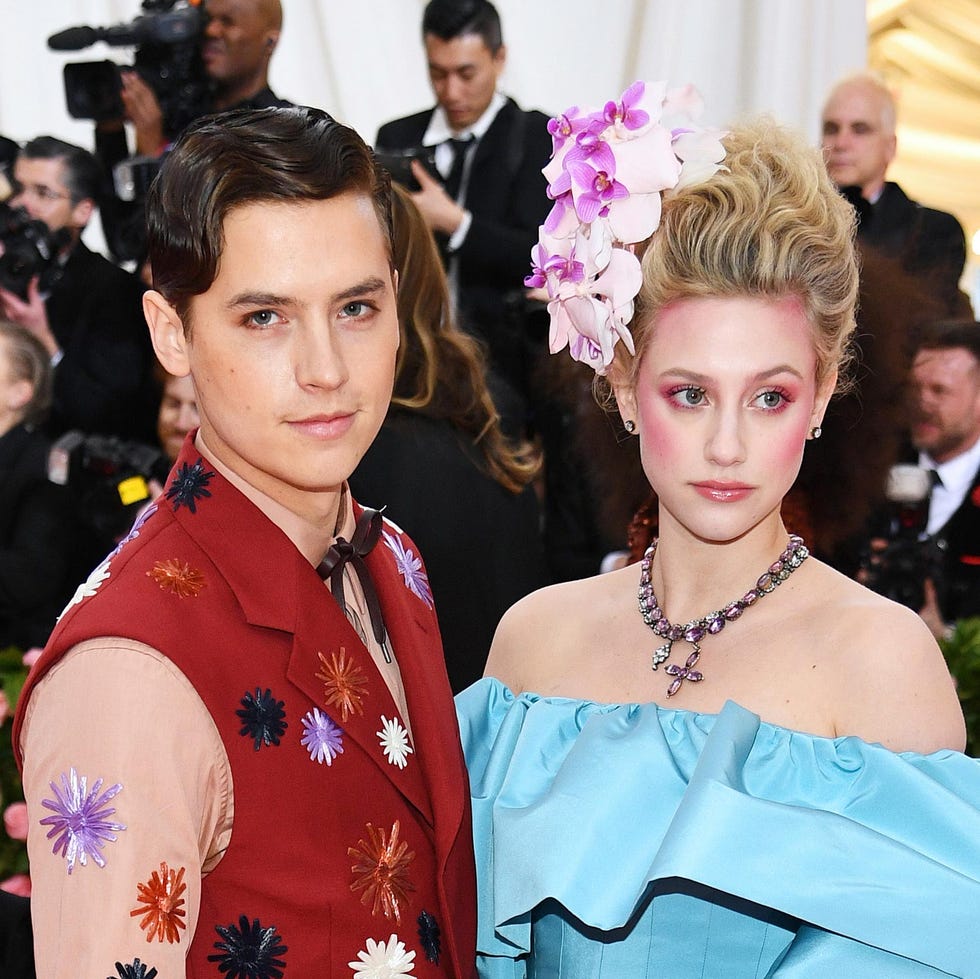 Riverdales Cole Sprouse Received Death Threats After Lili Reinhart Split