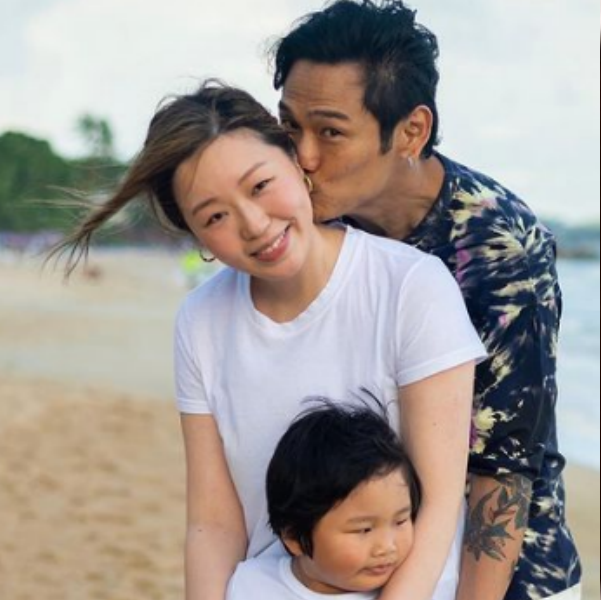 【明星幕後】杜德偉的10個故事!超寵小24歲的老婆,為父親遺願砸千萬,〈脫掉〉、〈情人〉都是經典名曲