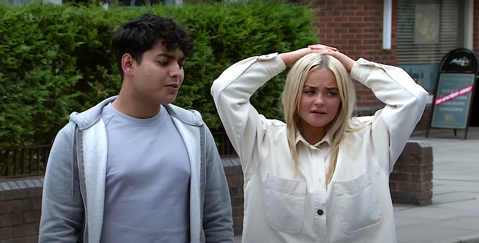 Coronation Street spoilers - Aadi and Kelly plan to elope Coronation Street spoilers - Aadi and Kelly plan to elope
