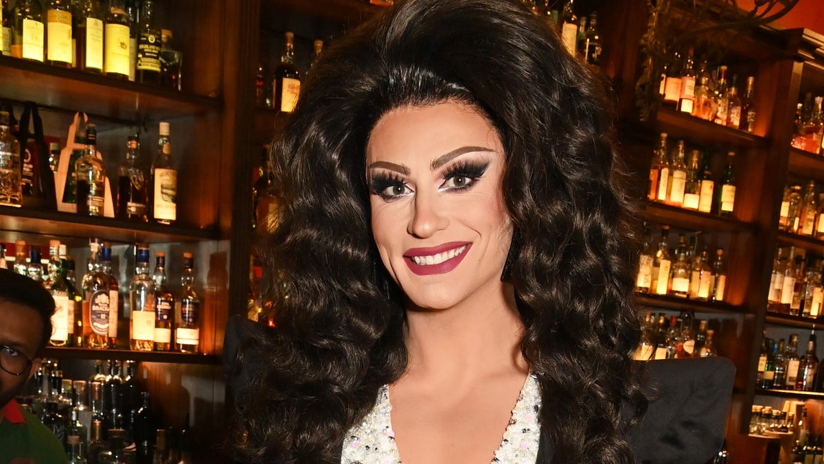 Drag Races Ella Vaday Admits Feeling ‘scared To Strip Naked For Real