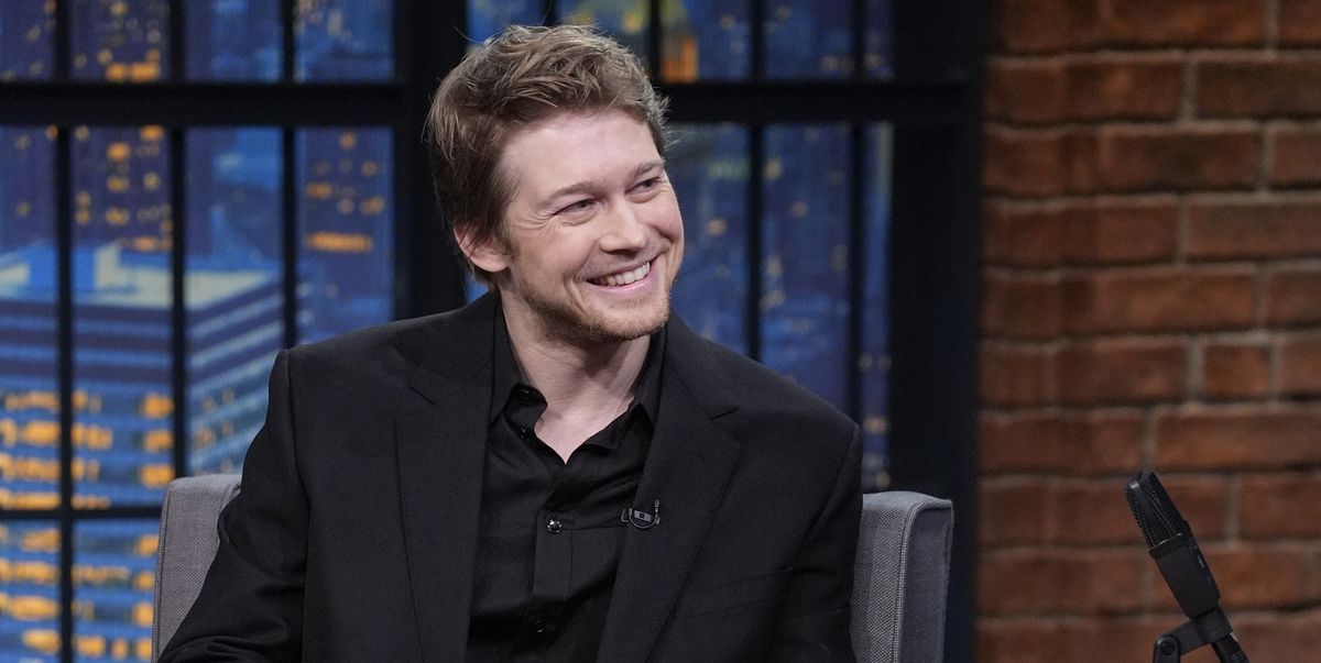 Joe Alwyn Makes His First Late-Night Appearance Ever Joe Alwyn Makes His First Late-Night Appearance Ever