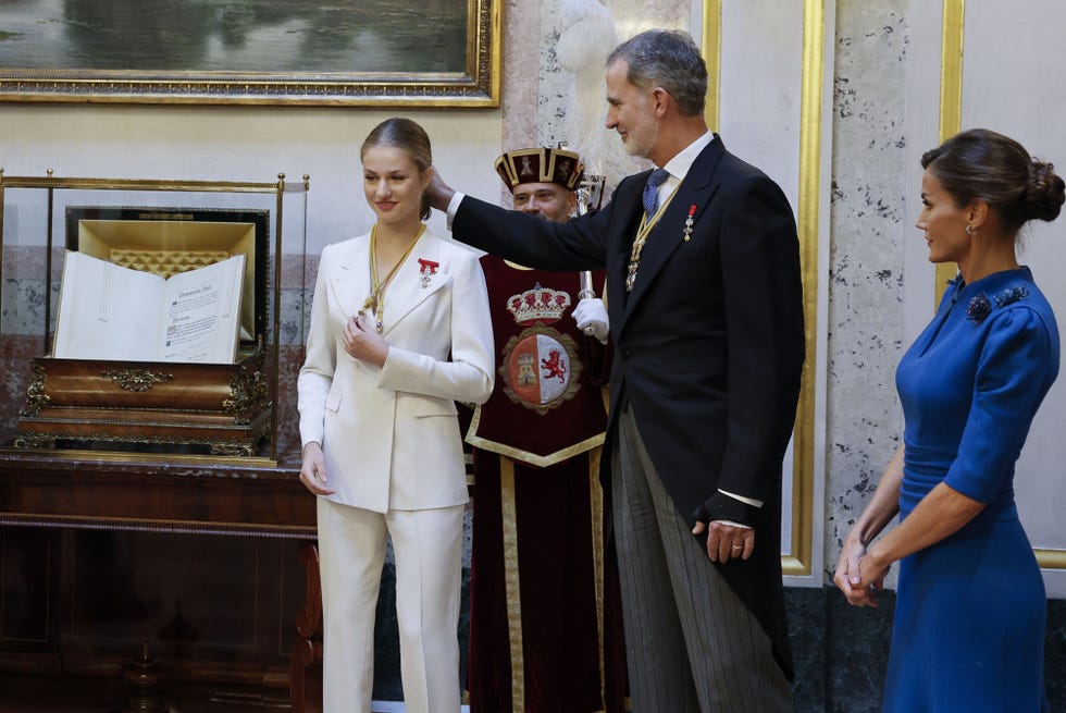 El Entrañable Gesto De Felipe Vi Con Su Hija Leonor De Borbón Con El Que Demuestra Su Orgullo