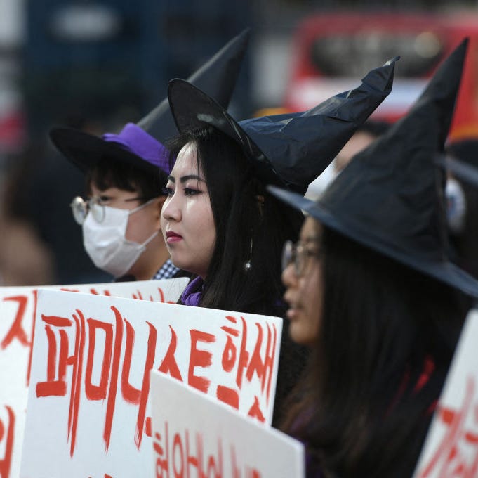 These South Korean Women Are Swearing Off Men 4b Movement Explained