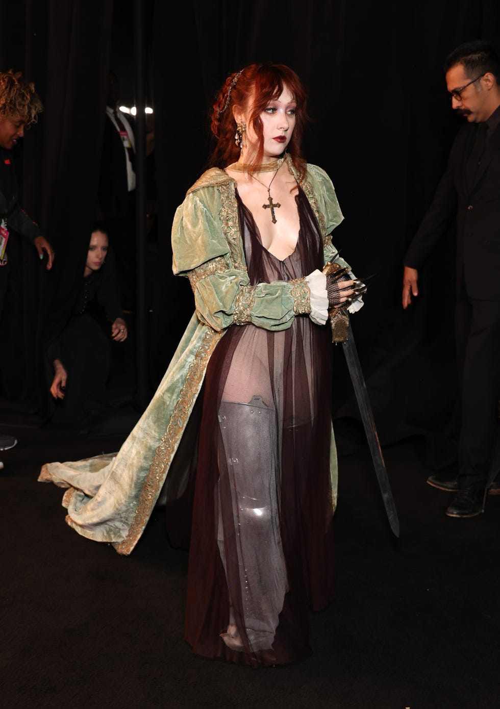 Chappell Roan Dresses Like A Medieval Warrior Queen At The 2024 Mtv Vmas