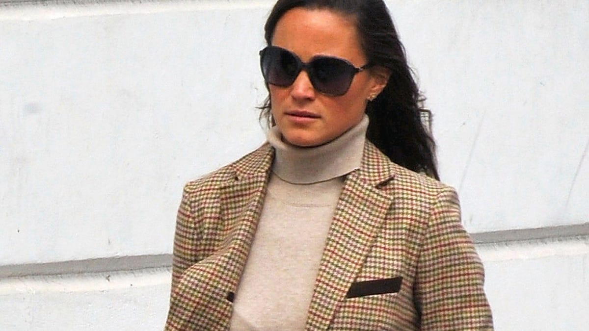 Il Blazer Elegante Di Pippa Middleton è La Giacca Donna Da Avere