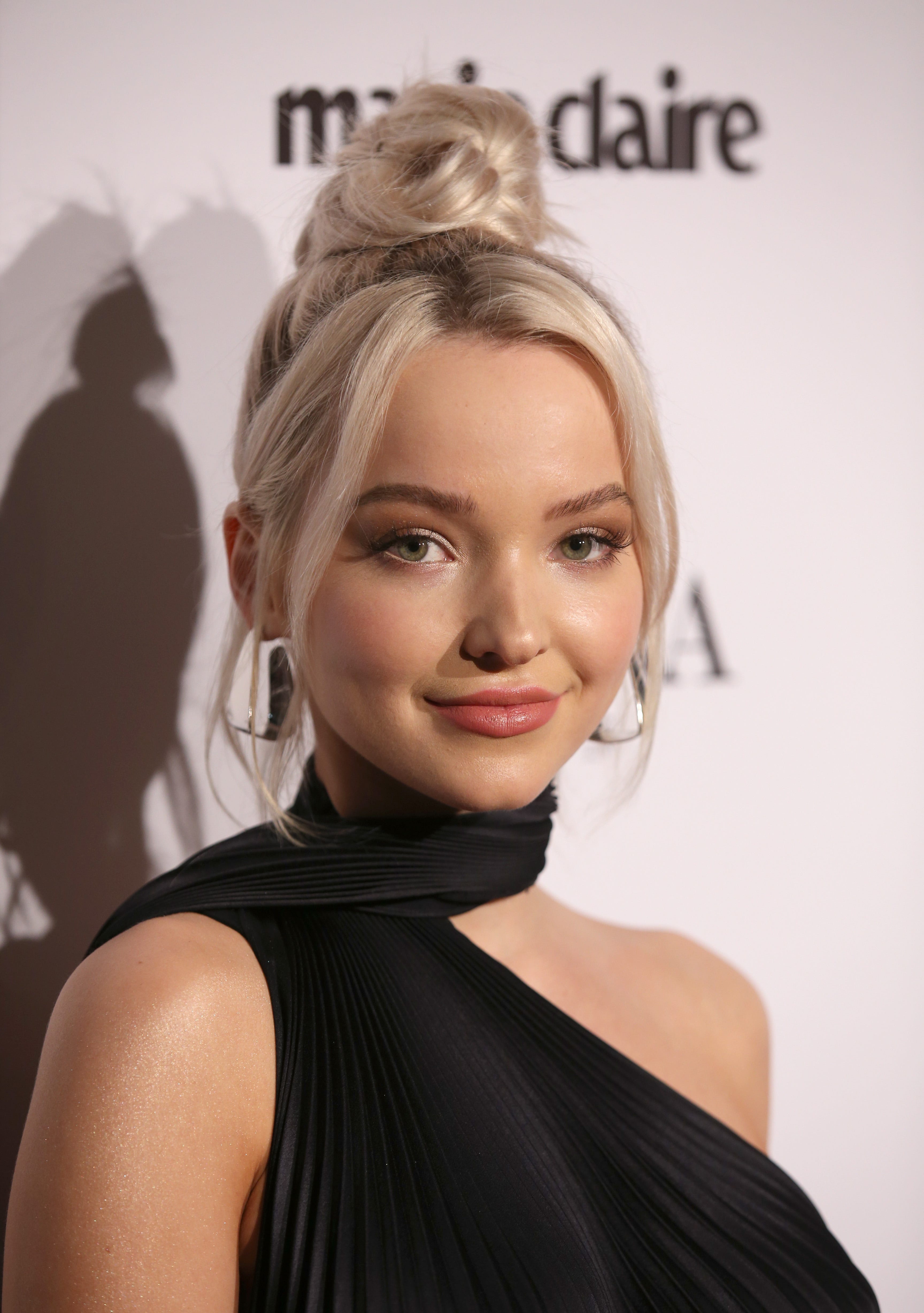 Descendants Star Dove Cameron Loves Brownies And Ranch But Dont Her