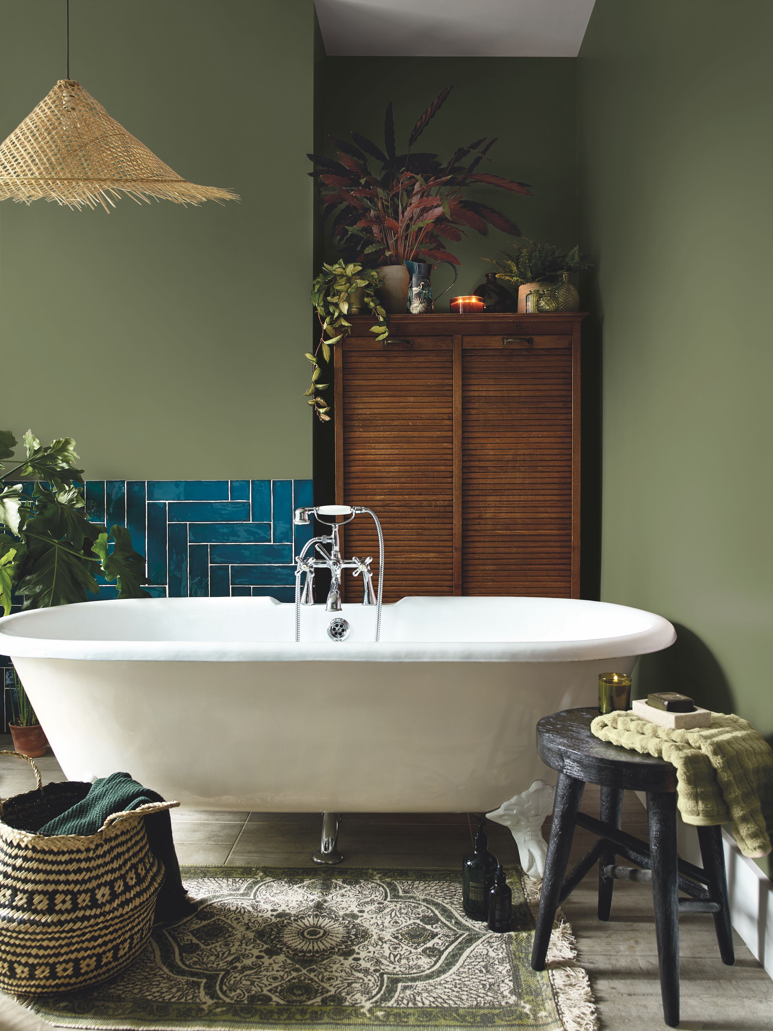 Green bathroom paint store