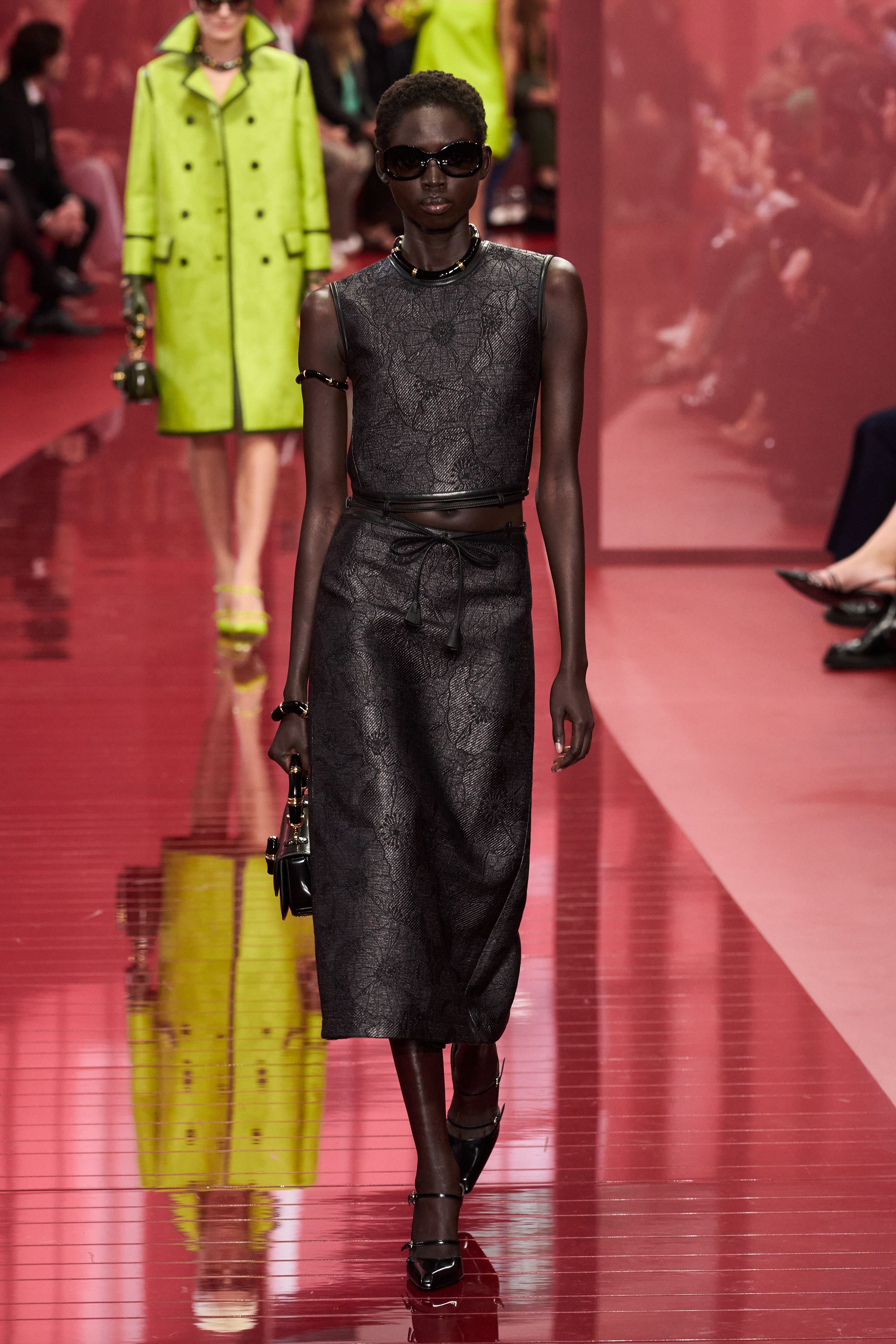 グッチ(GUCCI)」2025春夏コレクション | ファッション | ELLE グッチ(GUCCI)」2025春夏コレクション | ファッション | ELLE