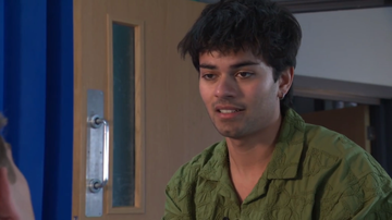 dillon ray, hollyoaks