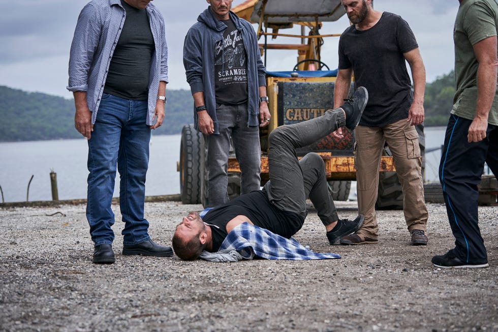 Home And Away Spoilers Robbo Receives A New Mission
