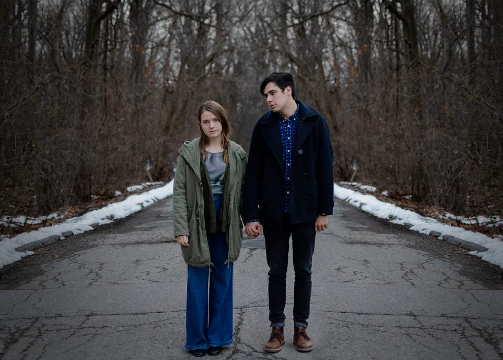 How A Break Up Photoshoot Became A Sad Meme Break Up Photos On Twitter