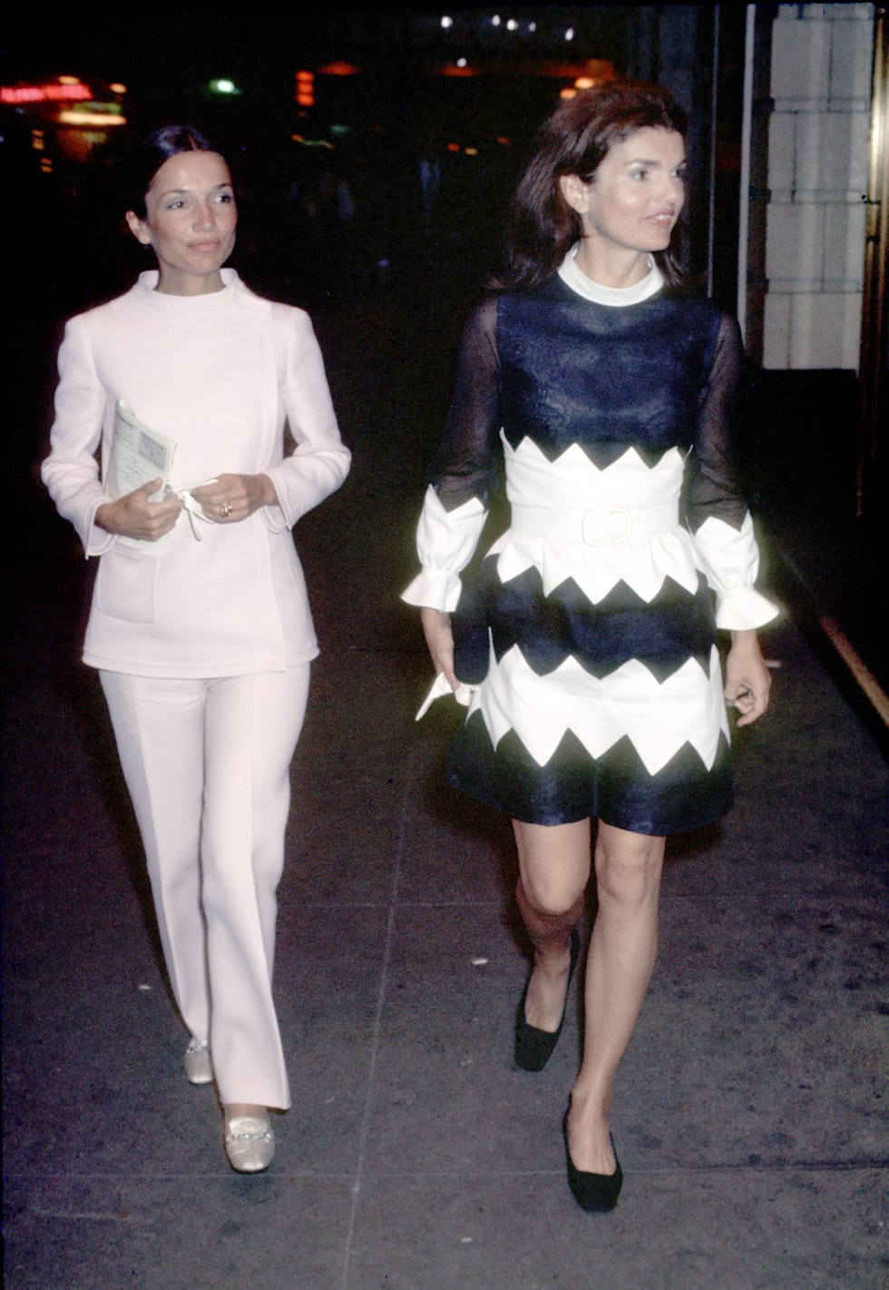 Jackie Janet And Lee Excerpt Jackie Kennedy Onassiss Complicated