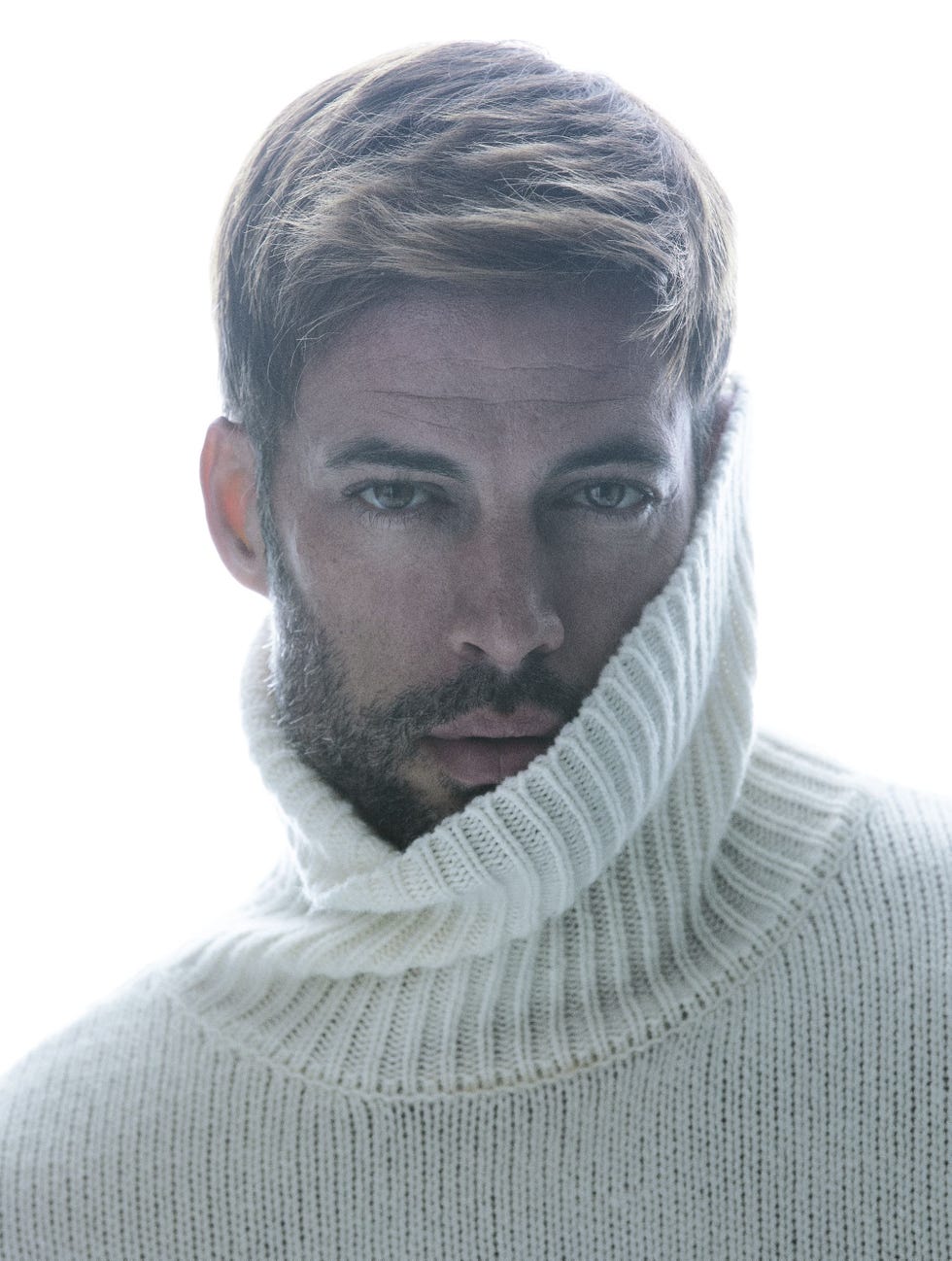 William Levy: un corte de pelo que resta años a imitar William Levy: un corte de pelo que resta años a imitar