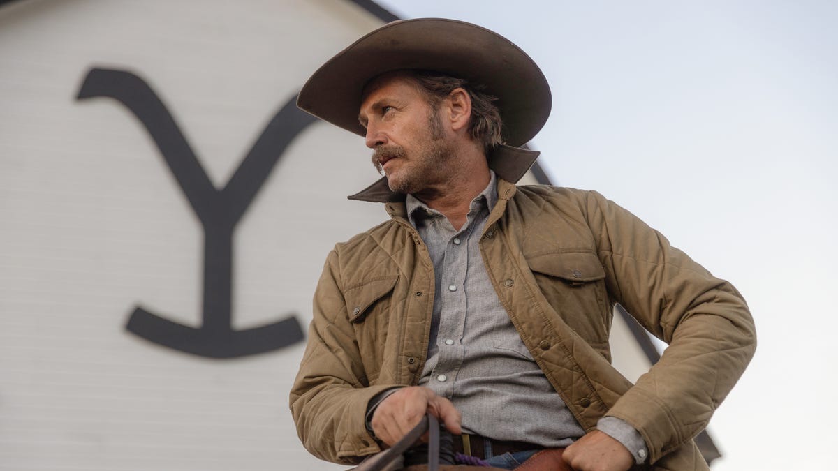Yellowstones Josh Lucas Gives Update On Season 5 Return