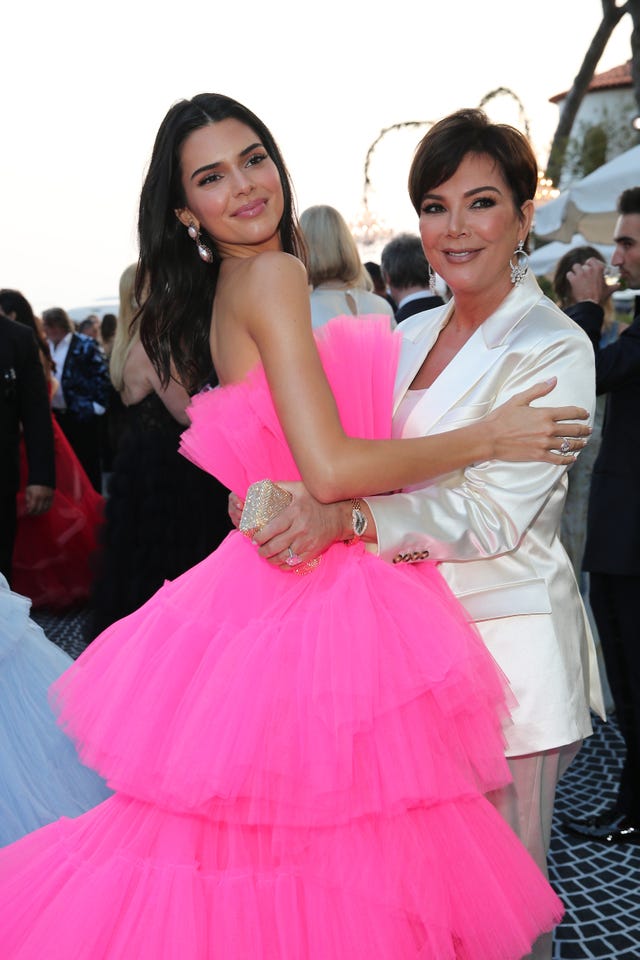 Is Kendall Jenner Pregnant Model Asked How Pregnancy Is Going In The