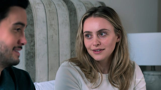 Neighbours announces new character for Krista Sinclair story Neighbours announces new character for Krista Sinclair story