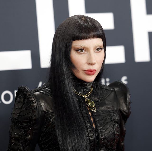 Lady Gaga Wears a a Gothic Gown at the 2025 Grammys Lady Gaga Wears a a Gothic Gown at the 2025 Grammys