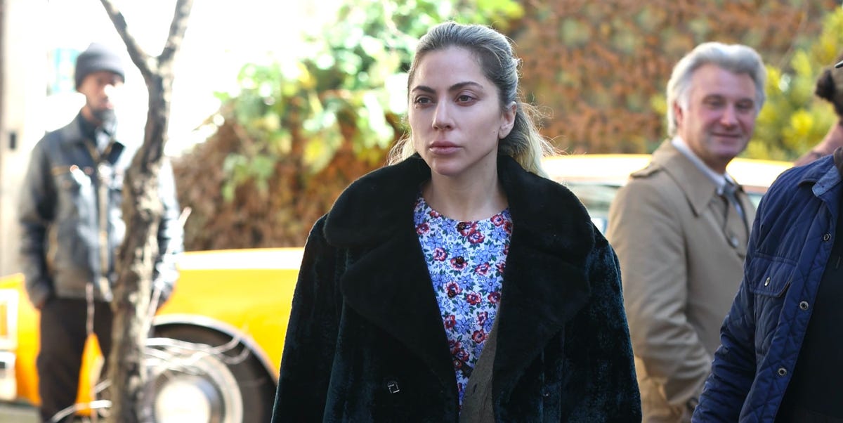 Joker 2s Todd Phillips Explains Cutting Lady Gaga Same Sex Kiss Scene