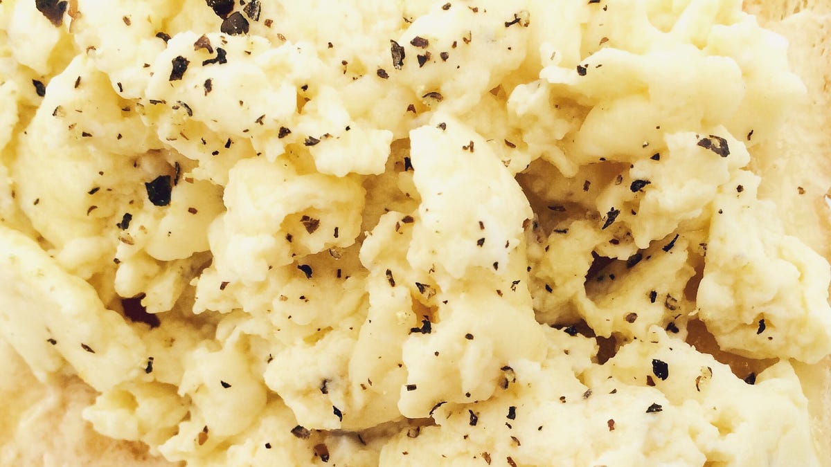 Dr Pimple Popper Squeezes Mashed Potatoes From A Giant Lipoma