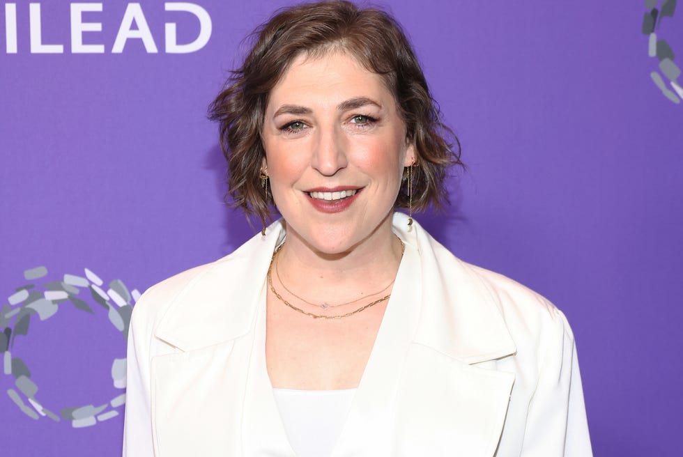 Big Bang Theorys Mayim Bialik Hoping To Reboot Blossom