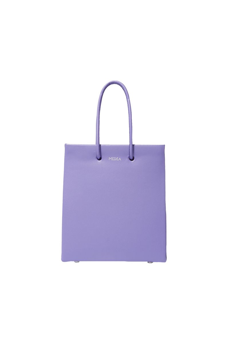 Kaia Gerber's Favourite Bag Brand Medea Is Currently In Net Kaia Gerber's Favourite Bag Brand Medea Is Currently In Net