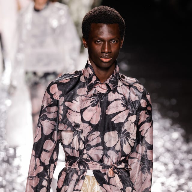 The Best Looks From Dries Van Notens Final Show In Paris