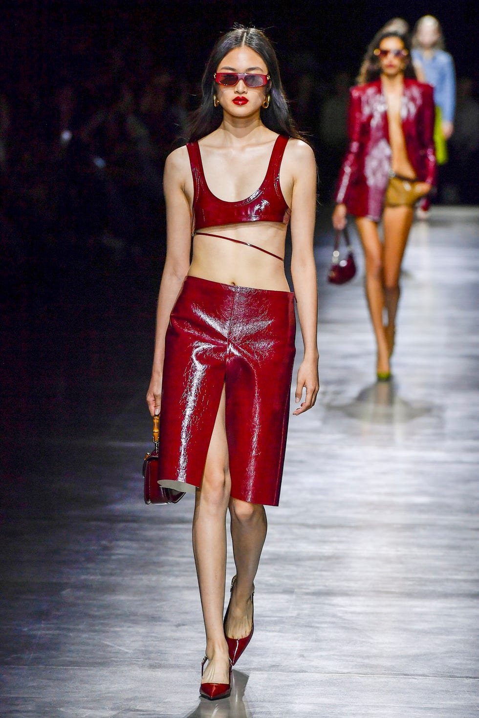 Modekleuren lente/zomer 2024: deze 5 kleuren ga je overal spotten Modekleuren lente/zomer 2024: deze 5 kleuren ga je overal spotten