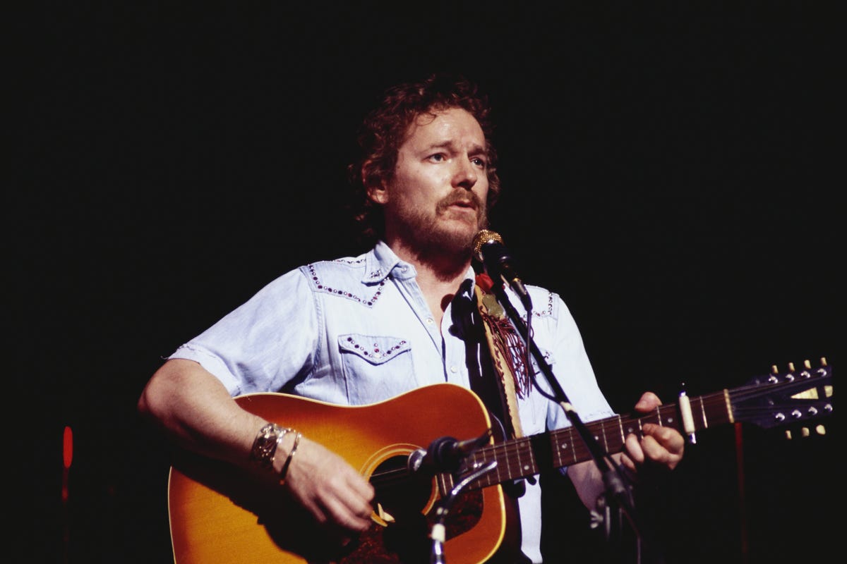 The Real Edmund Fitzgerald Wreck That Inspired Gordon Lightfoot