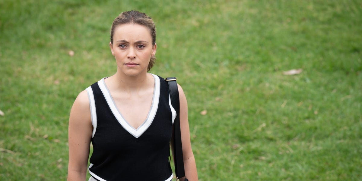 Neighbours announces new character for Krista Sinclair story Neighbours announces new character for Krista Sinclair story