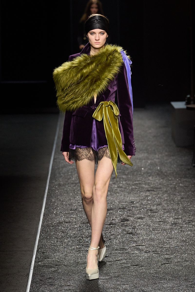 ニナ リッチ(NINA RICCI)2025-26秋冬コレクション ニナ リッチ(NINA RICCI)2025-26秋冬コレクション