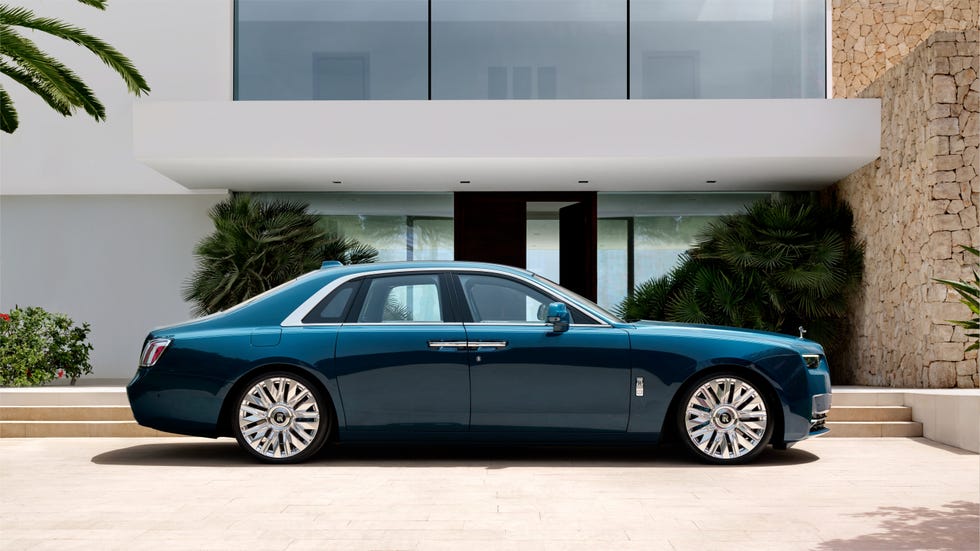 2025 Rolls-Royce Ghost Series II: Photo Gallery 2025 Rolls-Royce Ghost Series II: Photo Gallery