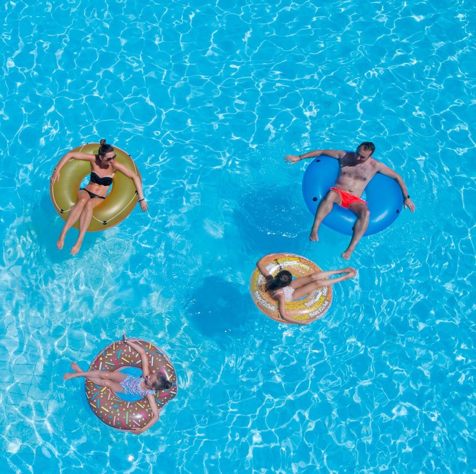 The Best Pool Games Swimming Pool Games For Summer 4648