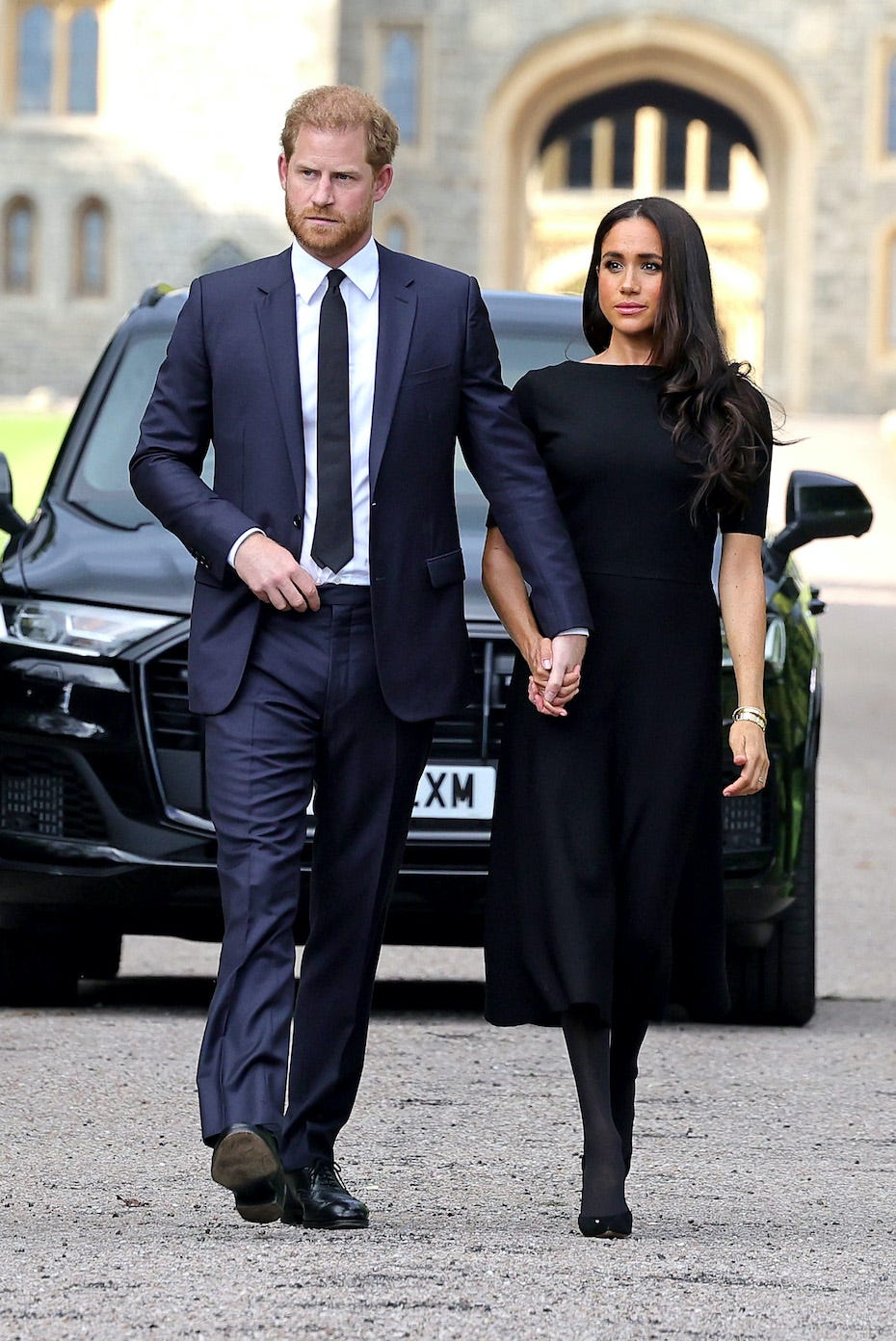 Prince Harrys Romantic Gesture To Meghan Markle As They Mourn
