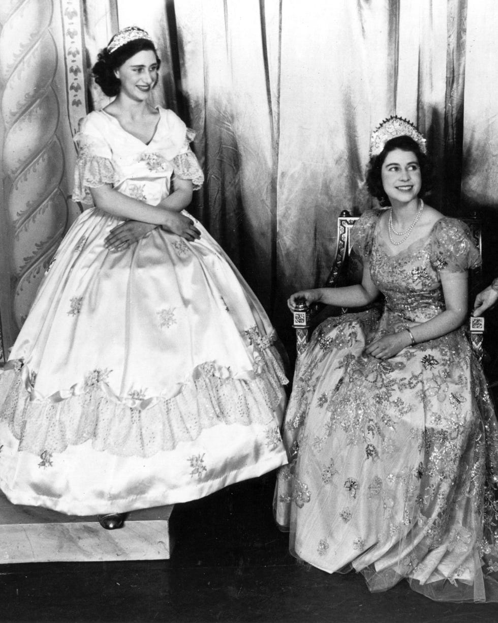 12 Royal Family Christmas Traditions You Probably Didn't Know 12 Royal Family Christmas Traditions You Probably Didn't Know
