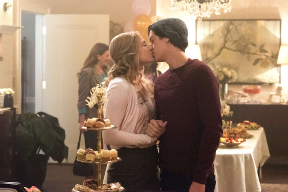 Jughead Jones And Betty Coopers Relationship Timeline On Riverdale