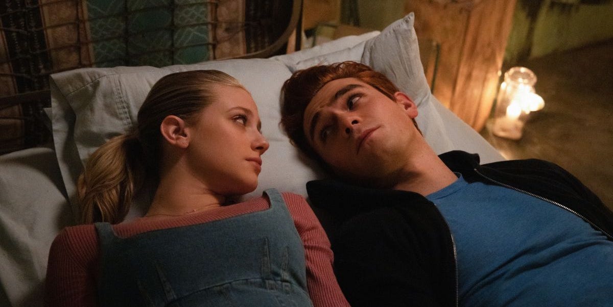 Lili Reinhart Shares What The Riverdale Cast Cannot Do On Set