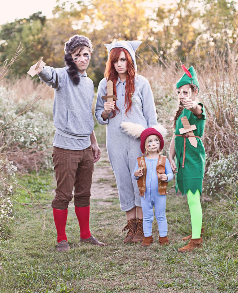 Halloween costumes for 2 guys and a girl store