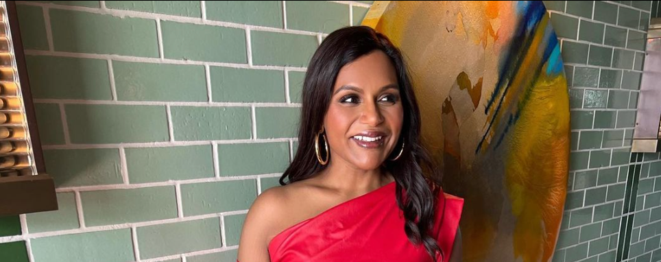 Mindy Kalings Legs Are Toned Af In A Bodycon Minidress In Ig Pics