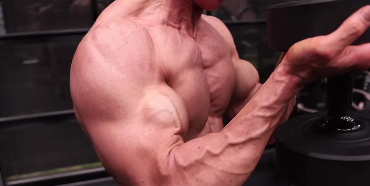 A Trainer Explains How To Build Bigger Biceps With Waiter Curls