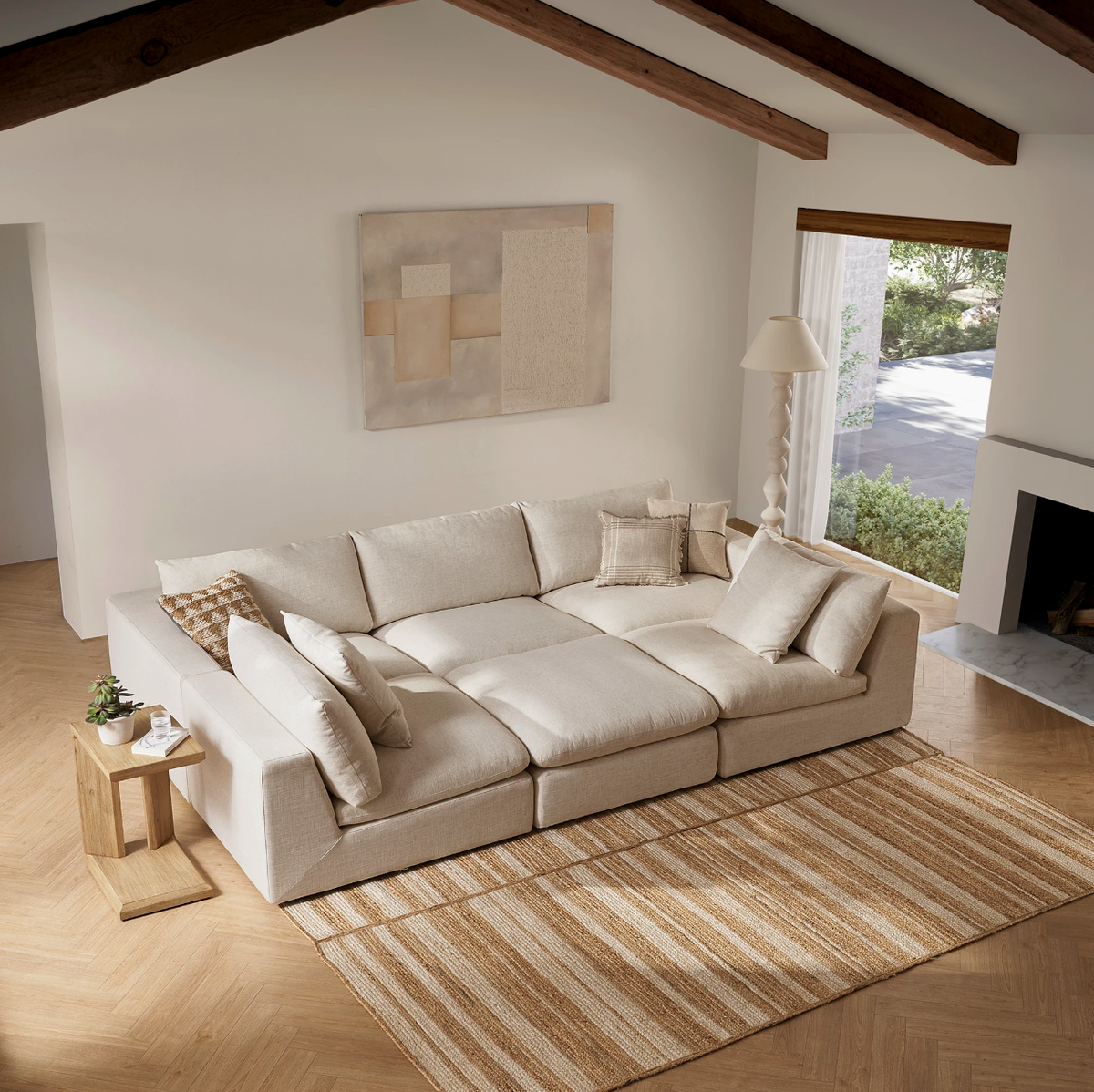 Pit group couch store