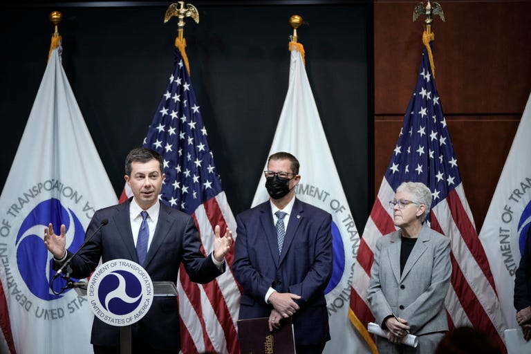 Feds Mandate Automatic Emergency Braking by 2029 Feds Mandate Automatic Emergency Braking by 2029