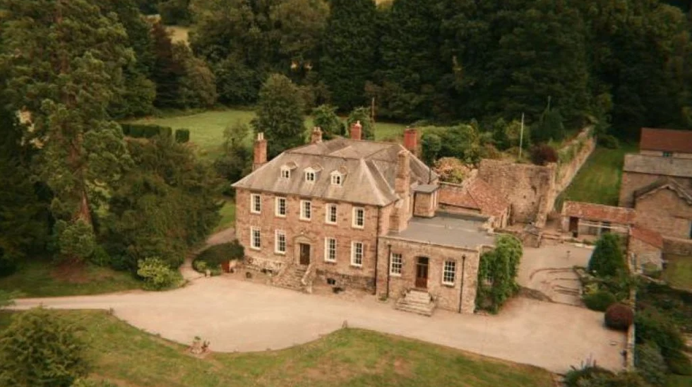 Sex Education Filming Locations For The Netflix Show