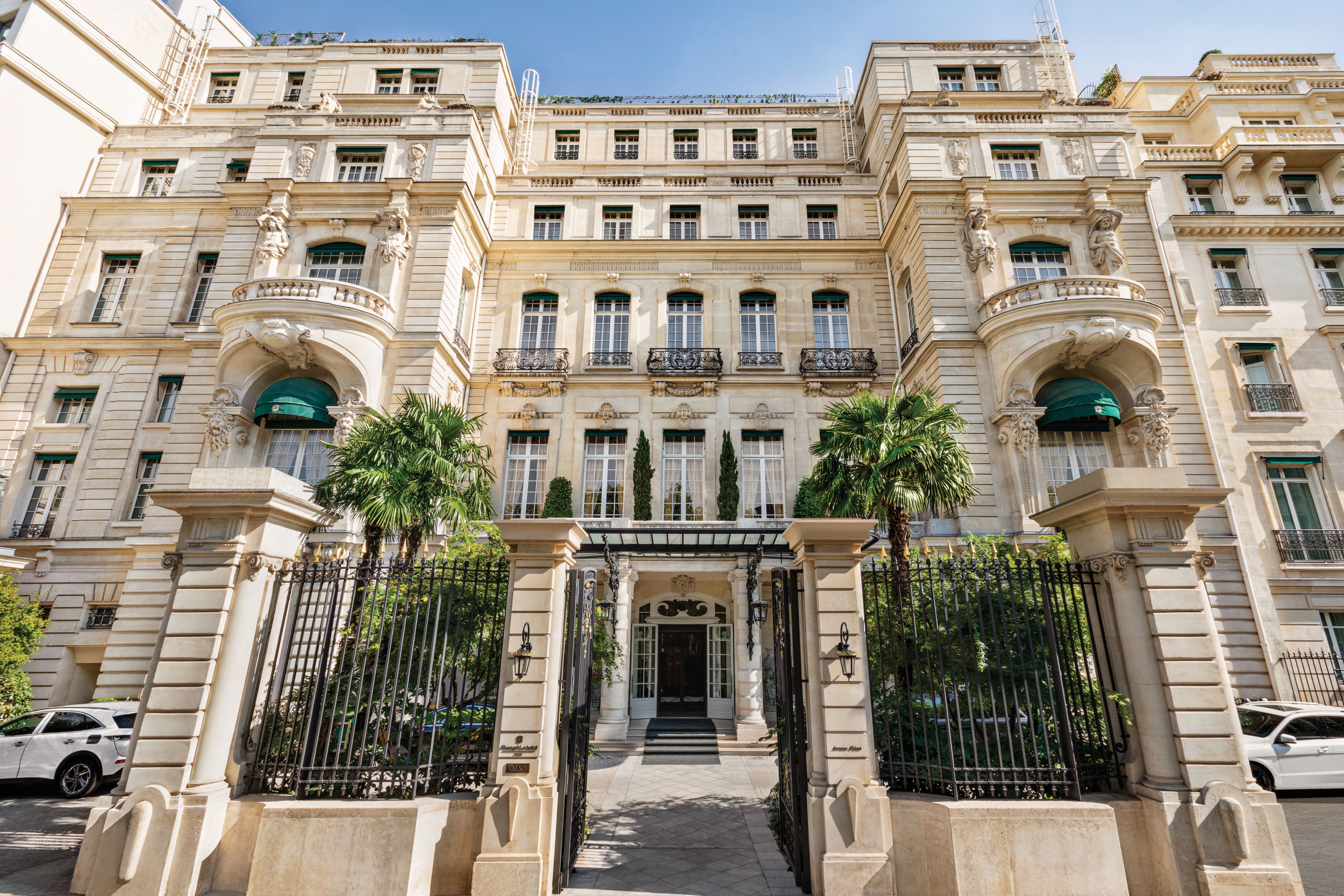The Best Room at the Shangri La Paris