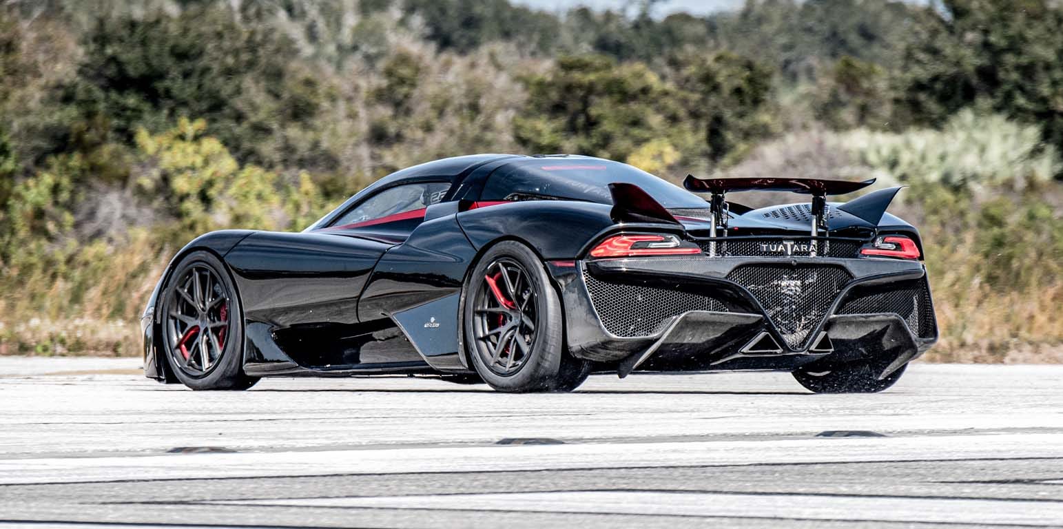 El Ssc Tuatara Vuela A 454 80 Km H Para Ser El Coche Más Rápido Del Mundo